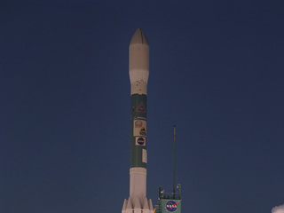 High Resolution Jason-1 launch images | Ocean Surface Topography from Space